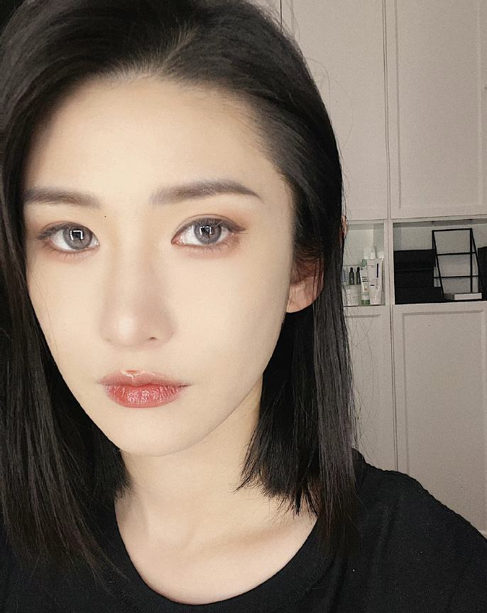 Li Yifeng's follow-up: 272 photos of 17 male stars and 10,000 words ...