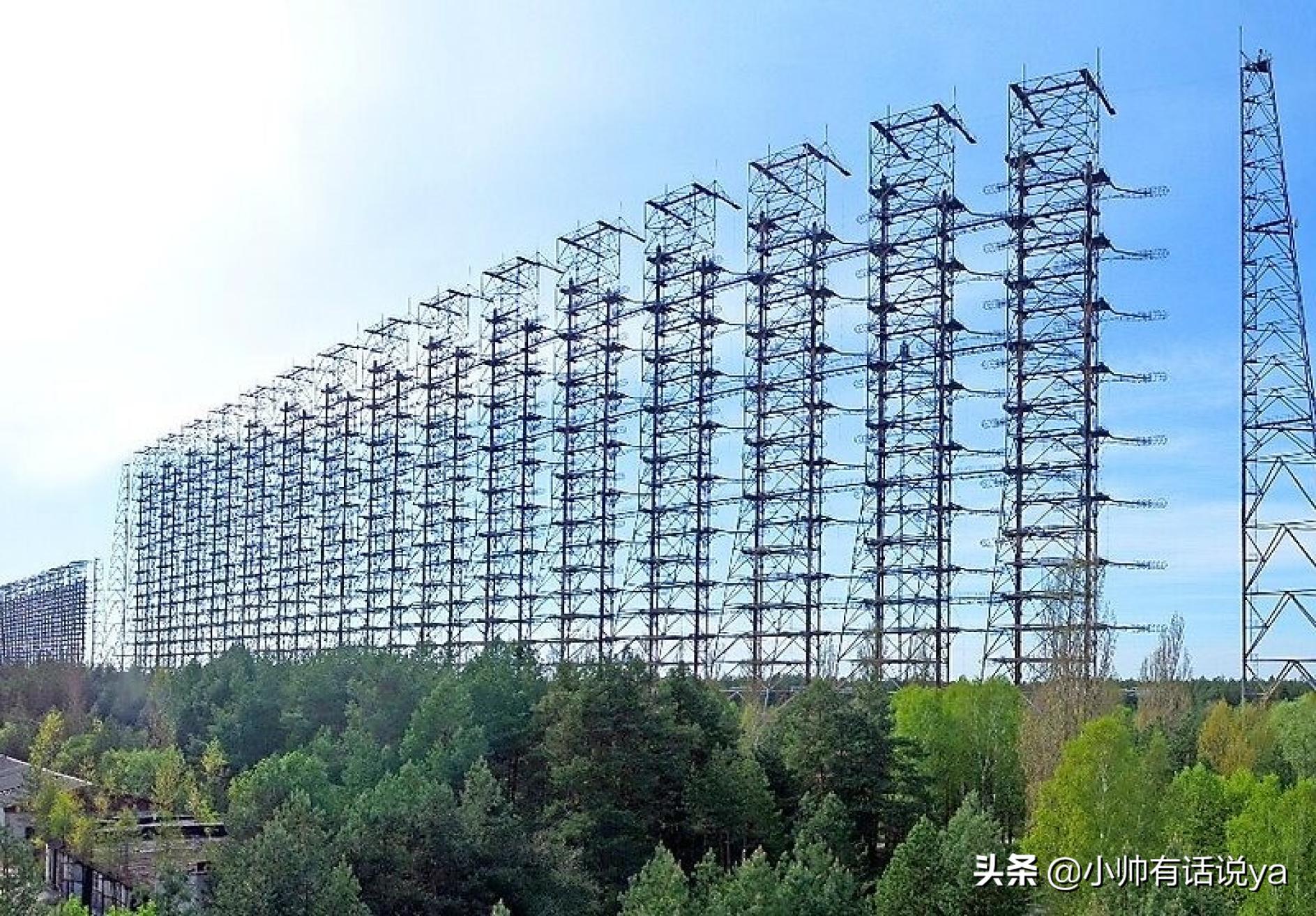 Duga 3 radar: makes an abnormal sound every 8 seconds, up to 140 meters ...