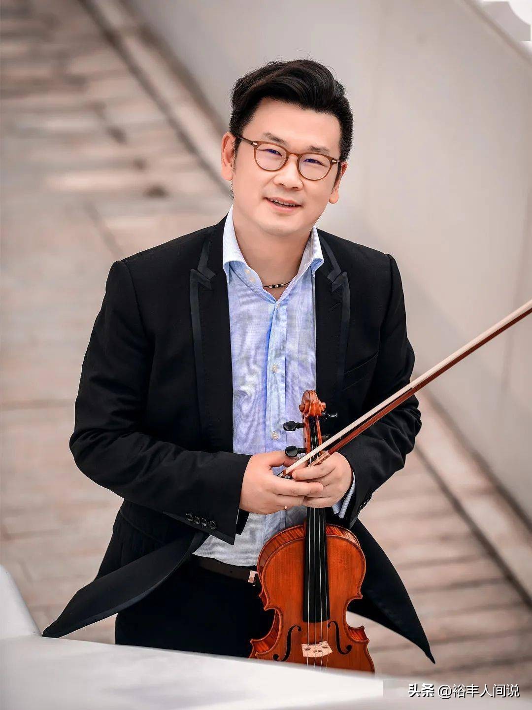Sudden bad news!The 46-year-old violinist Zeng Cheng died of illness ...