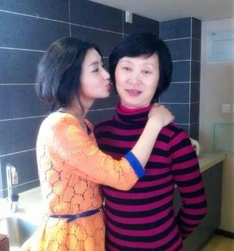Actor Lan Xi, who picked up a husband on the way to dinner, kept a low ...