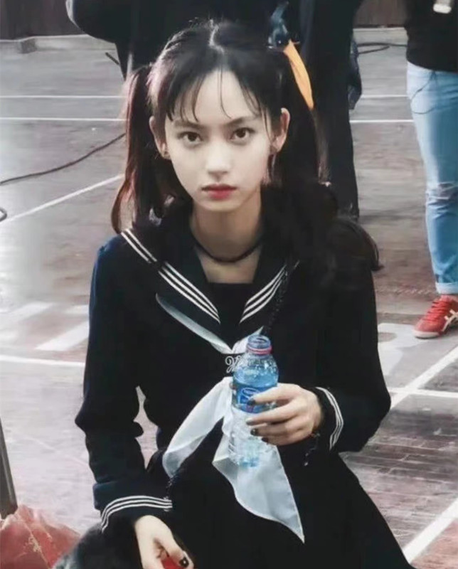 Looks like a combination of Wu Jinyan and Guo Xiaoting, can the heroine ...