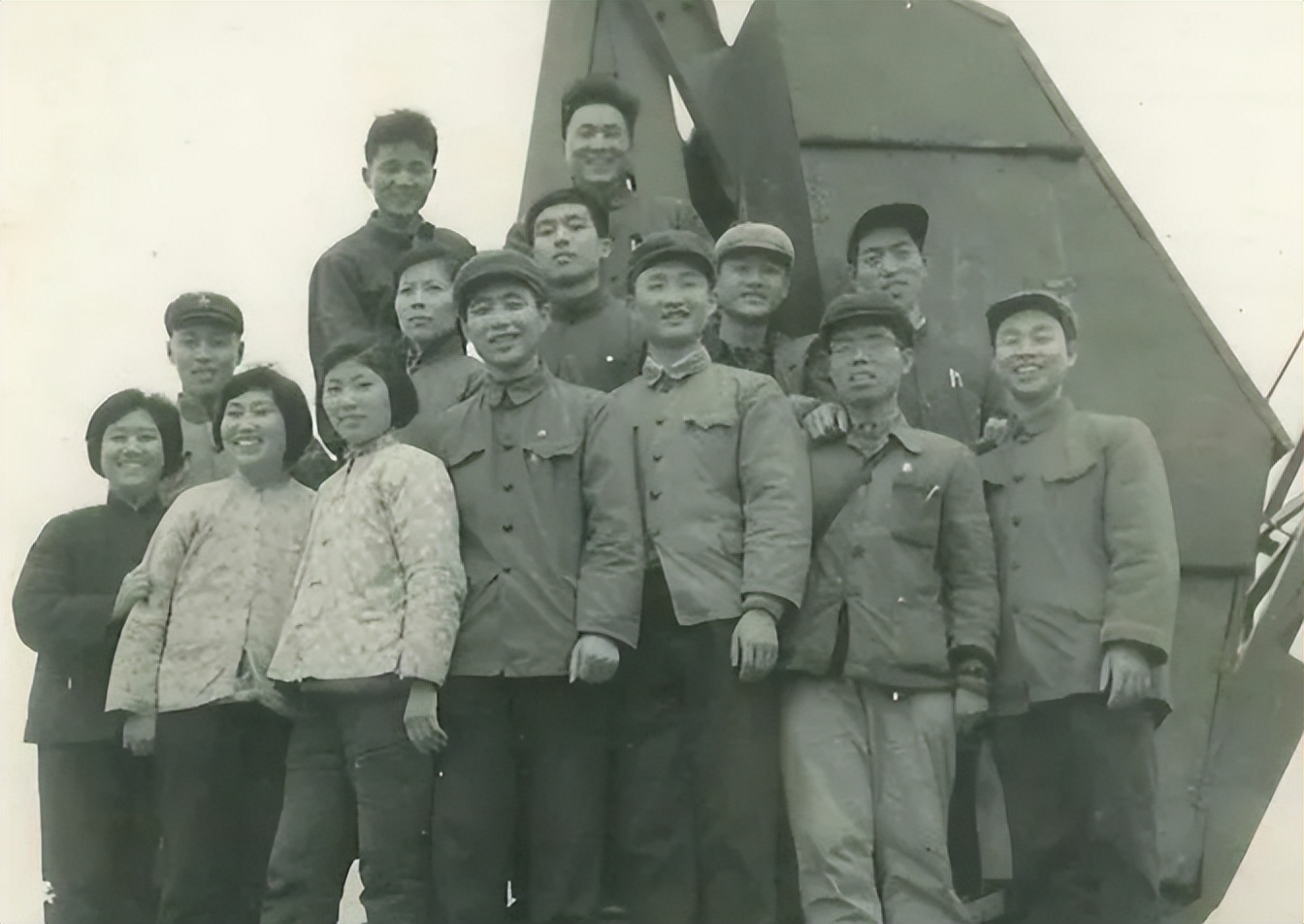 After Wang Hongwen was arrested, as the "Five Tiger Generals", he was ...