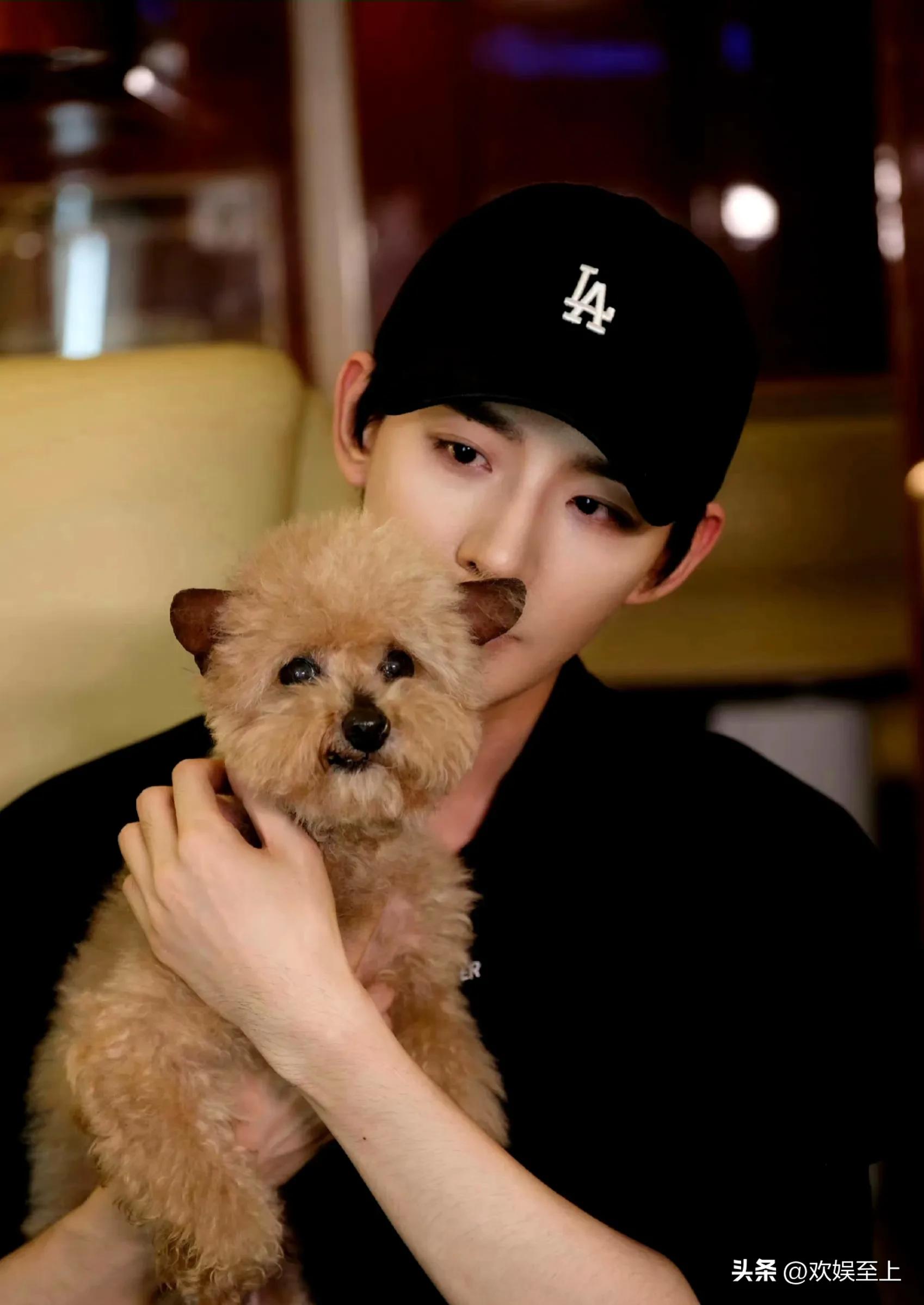 Deng Wei, a new actor in costume dramas, was wet to rheumatism before ...