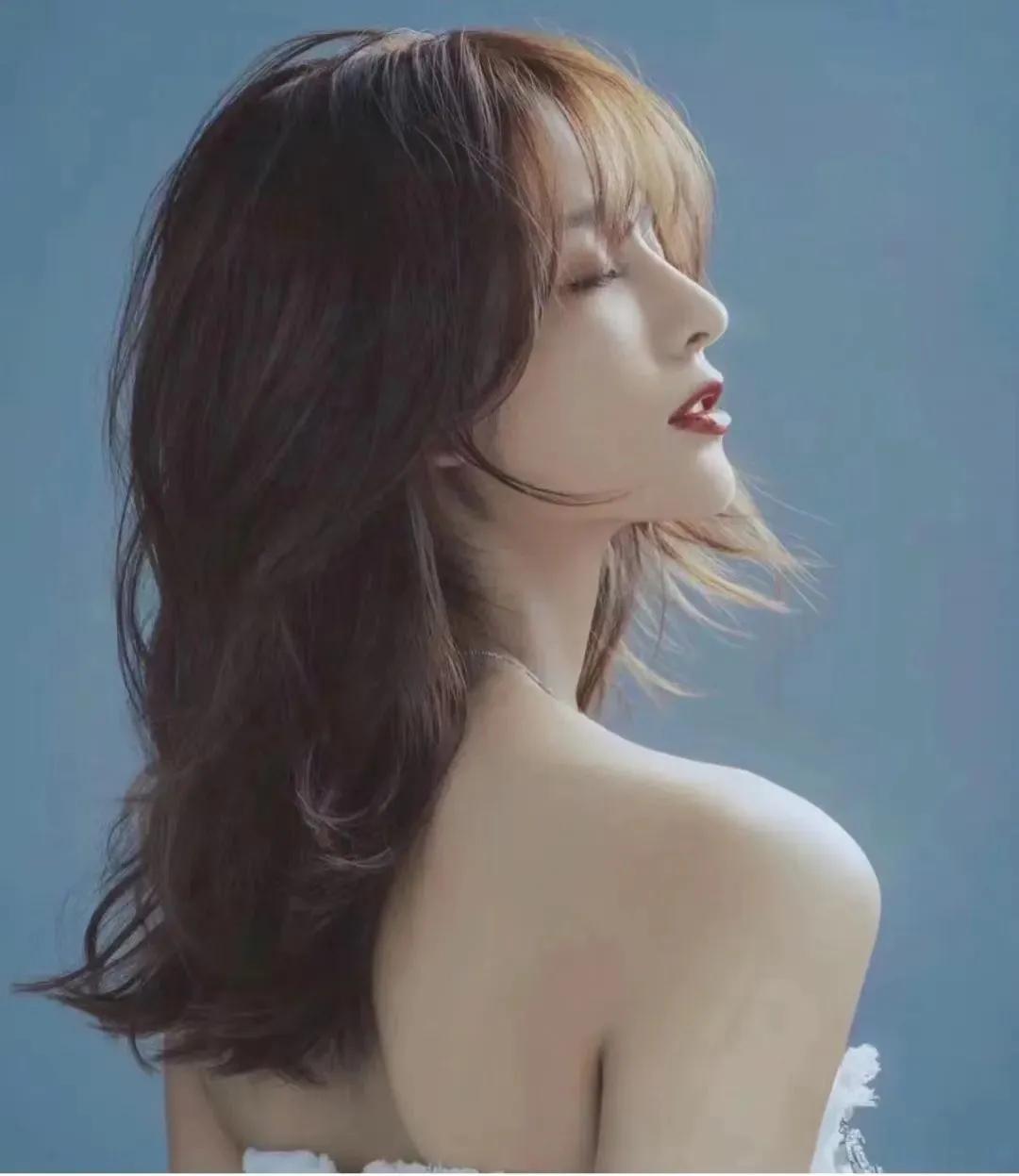 French perm for clavicle hair is too gentle - iNEWS