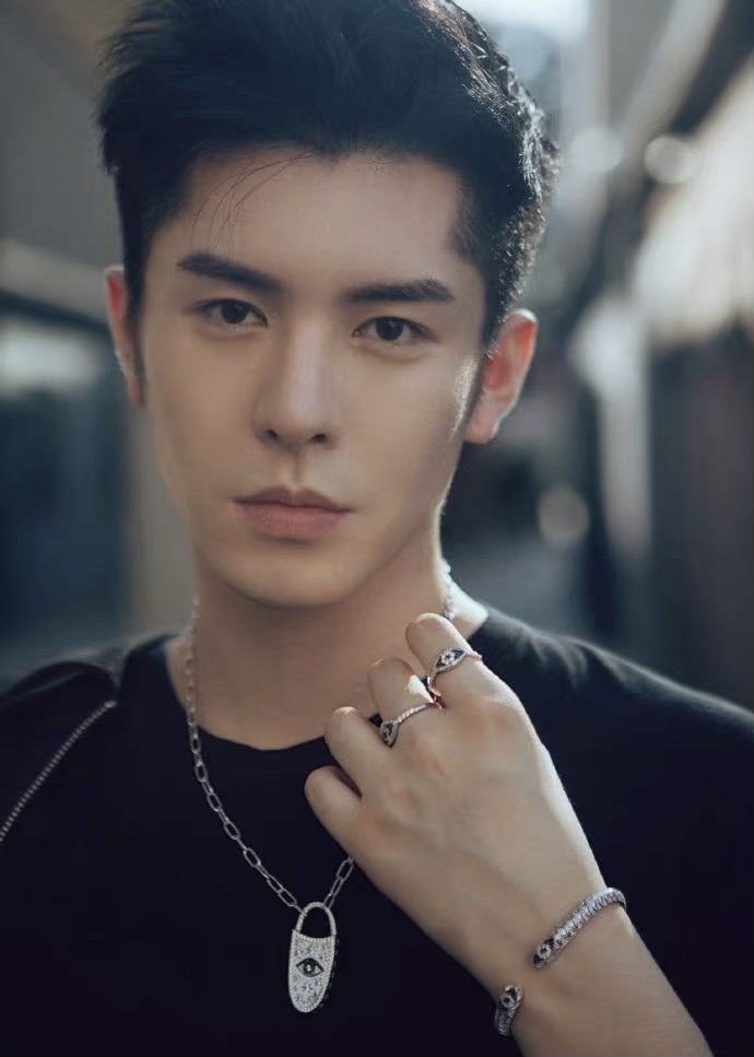 "Xiangmi" has changed a lot in recent photos of Jun Pu Chi, from a ...