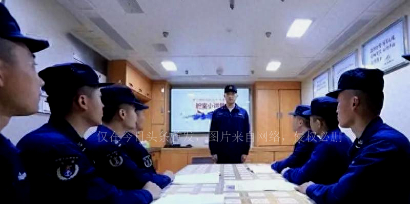 Type 096 strategic nuclear submarine: called the aircraft carrier ...