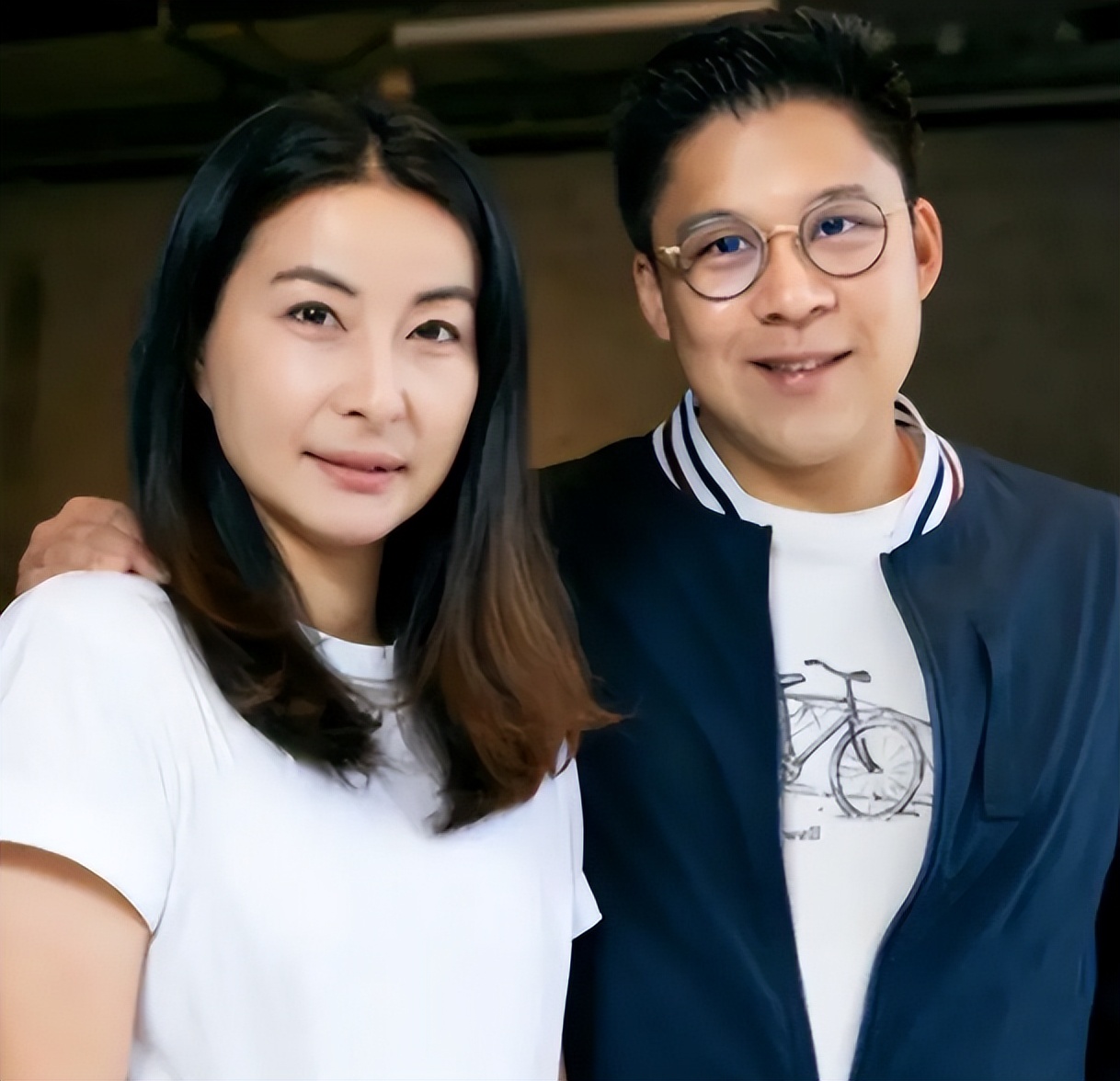 Guo Jingjing gave birth to three daughters. Why did the Huo family's ...