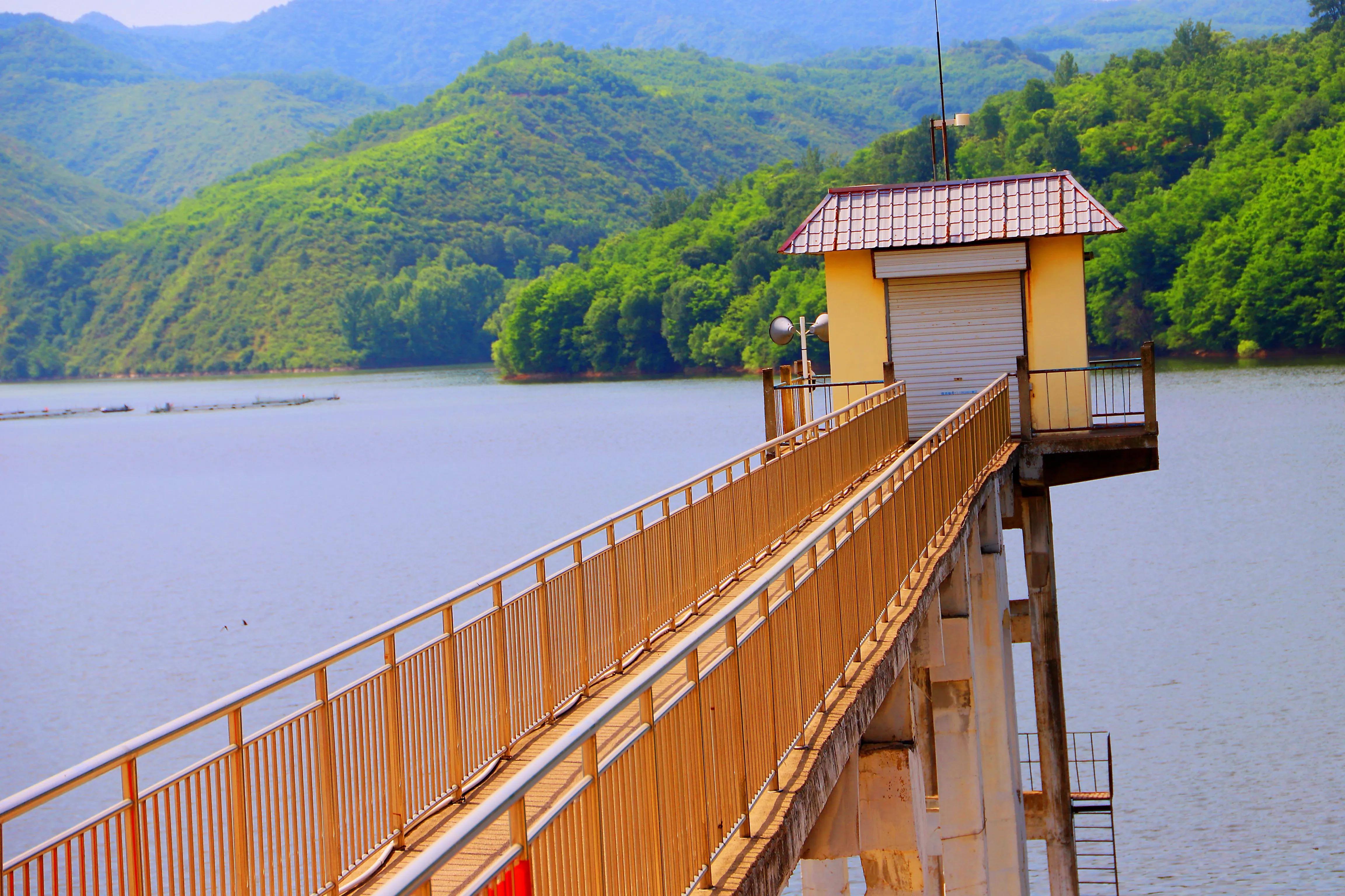 Good mountains, good water and good scenery, the beautiful Jianli ...