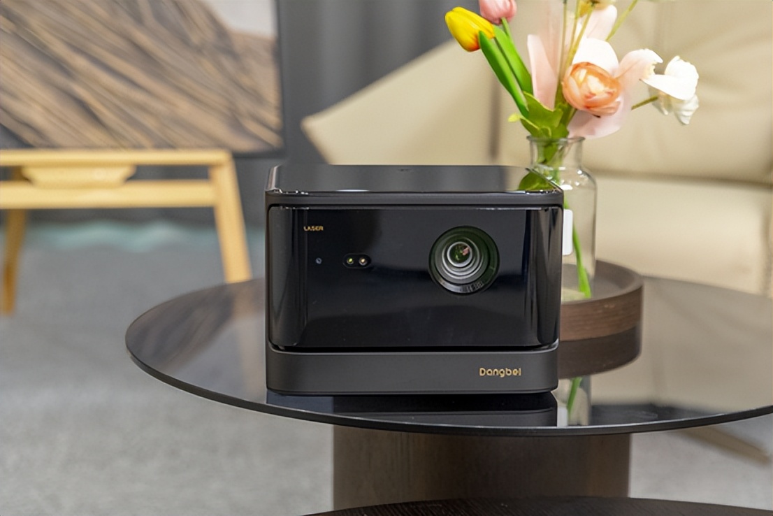 What is the difference between ALPD laser and three-color laser? This ...