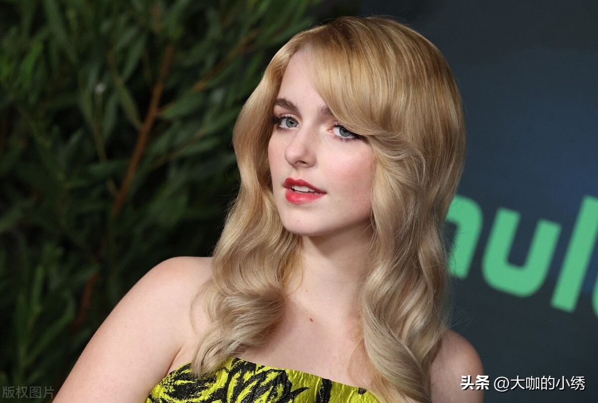 Mckenna Grace wears a yellow print dress to the opening ceremony of the ...