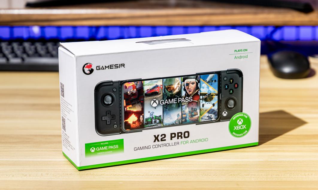 3A masterpieces in your pocket!The Little Chicken teamed up with Microsoft XBOX, and the mobile ...