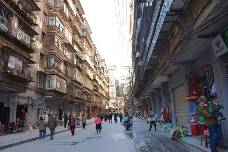 Journey to the South of Caiyun Chapter 133 Red River Chapter 50 Old One ...