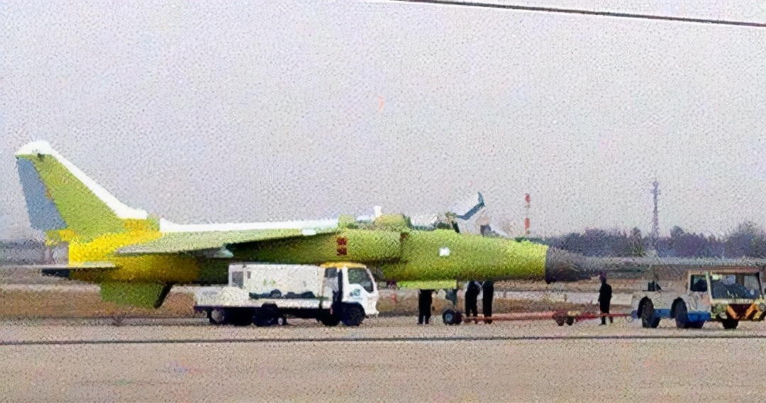 In 1988, the Flying Leopard fighter encountered a major failure during ...