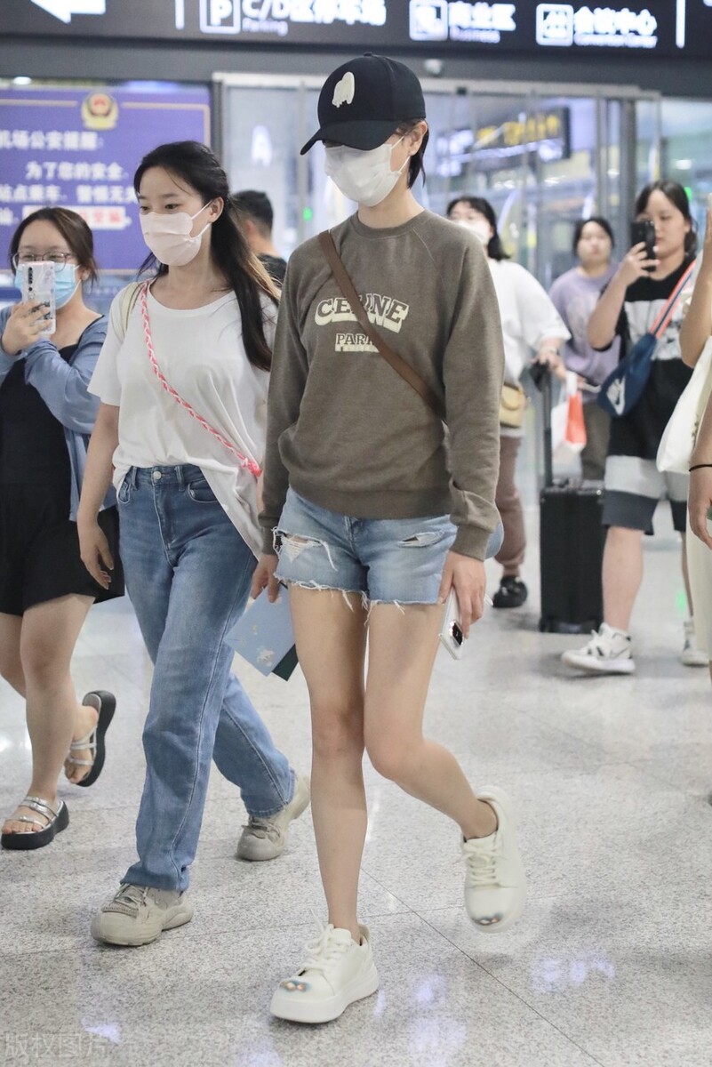 Wan Qian's casual beauty - iMedia