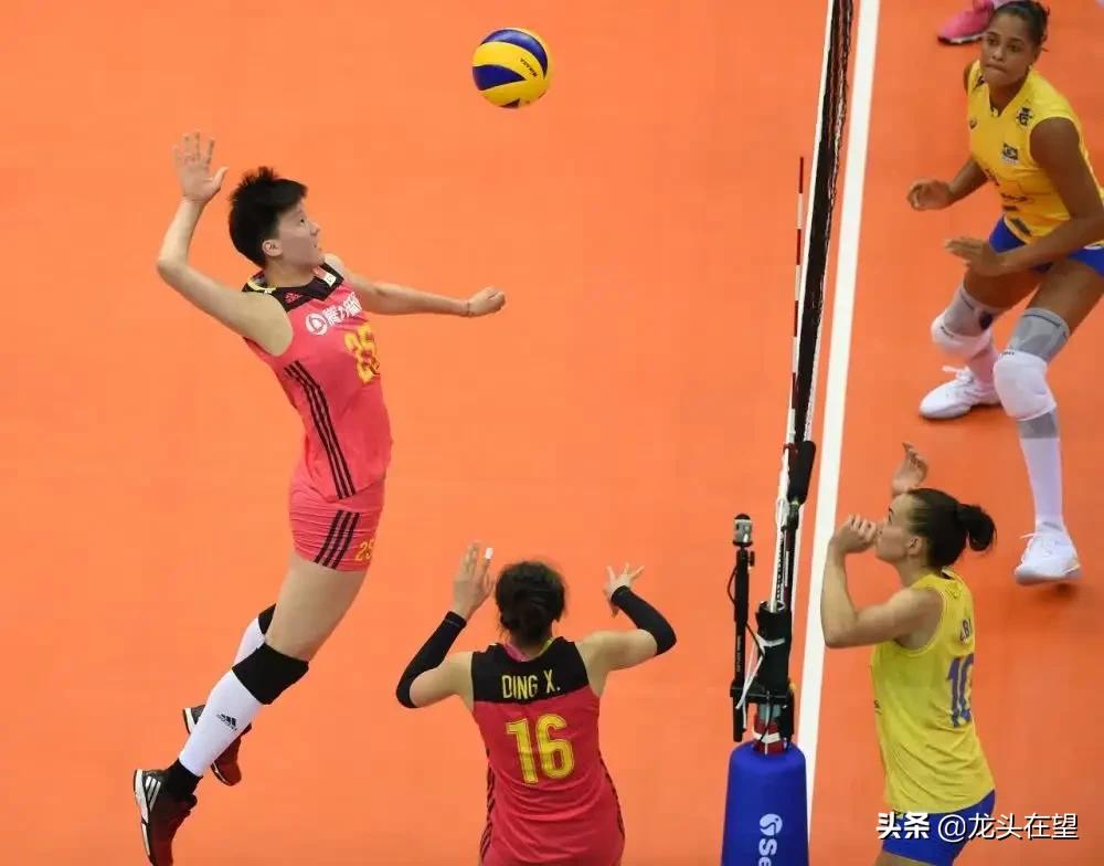 In my mind, the quasi-national player of the women's volleyball team (4 ...