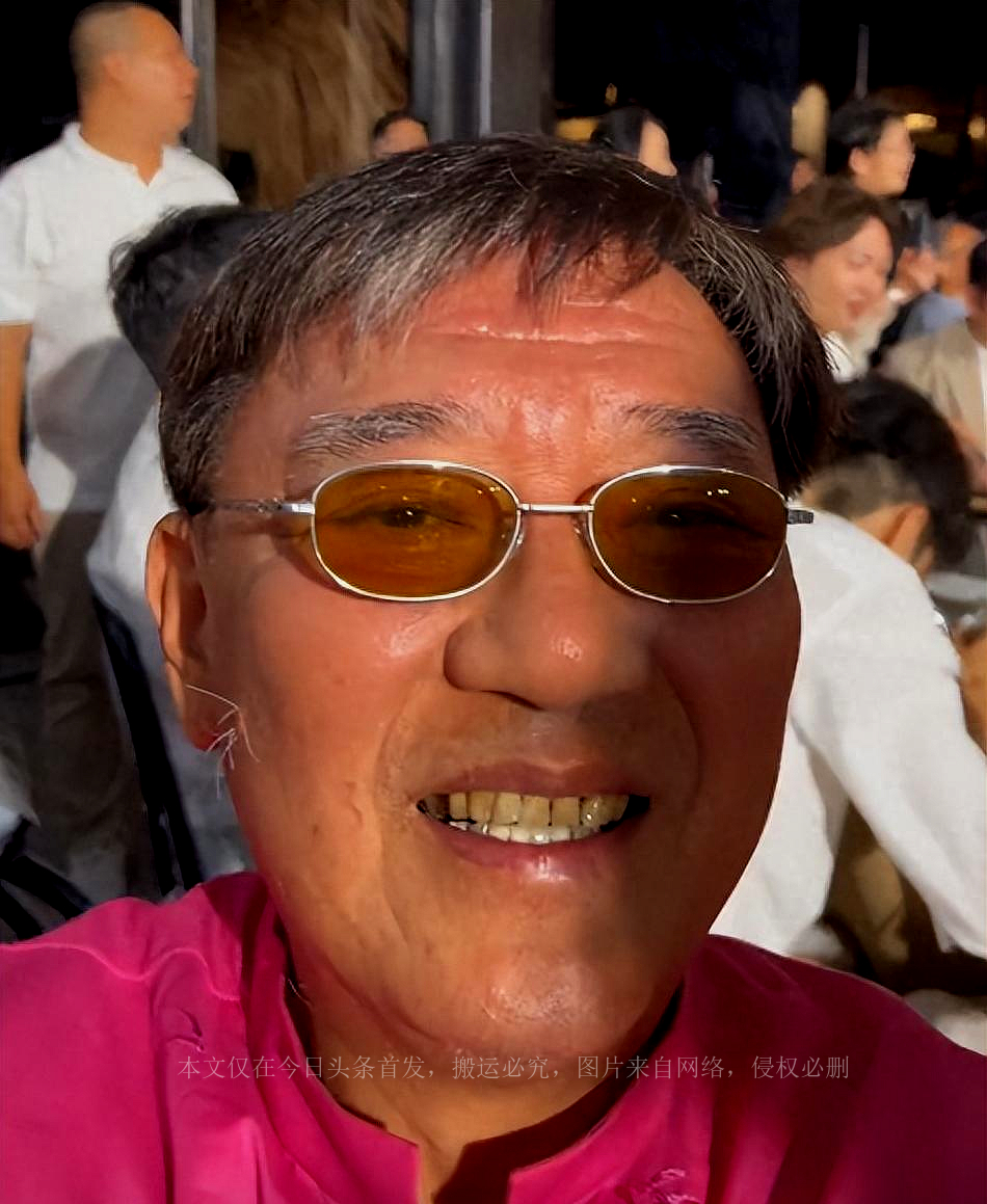 Li Liqun returned to the mainland, wore red to attend Hao Shaowen's ...