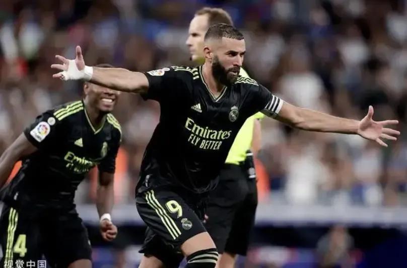 It's the era of the center-forward again? - iNEWS