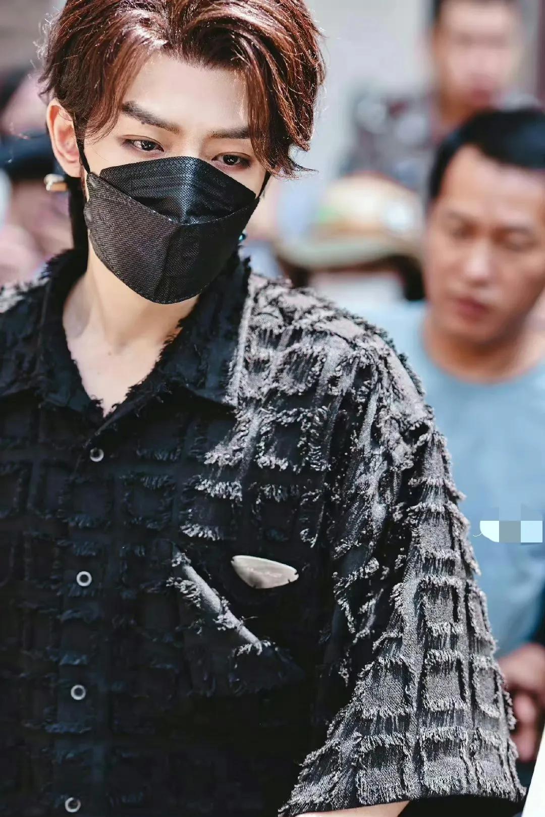 Deng chooses between "Ninefold Purple" and "Sendai Youshu" for his next ...