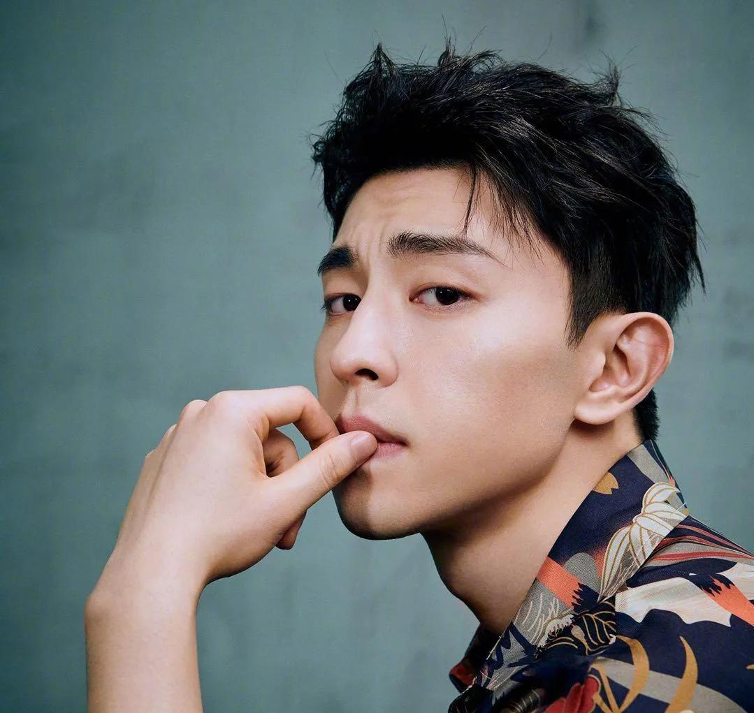 Deng Lun has apologized for tax evasion, hope our idol will come back ...
