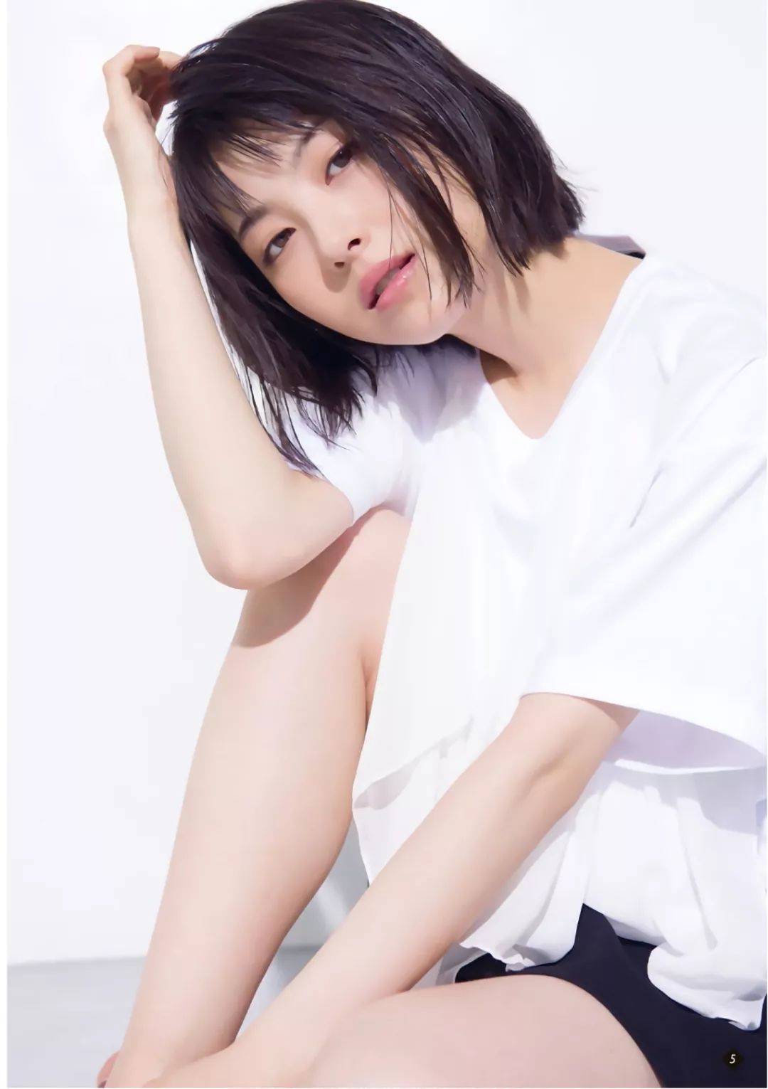 Minami Hamabe: The skin is as delicate as snow, and the beautiful face ...