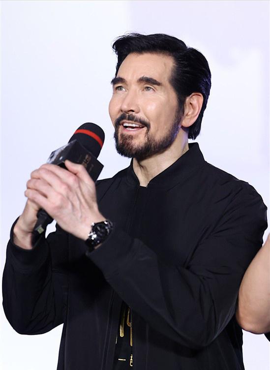 Seeing them in all kinds of ugly poses, Zeng Shuai was so shocking that ...