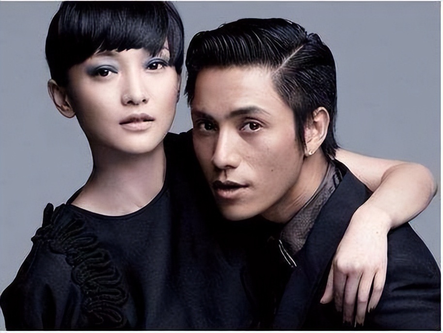 It is rumored that Zhou Xun and Chen Kun got married secretly in Tibet ...