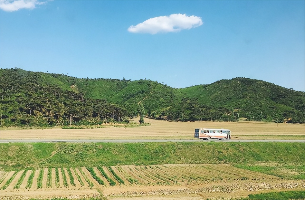 North Korea Observation, where are the houses in the North Korean ...