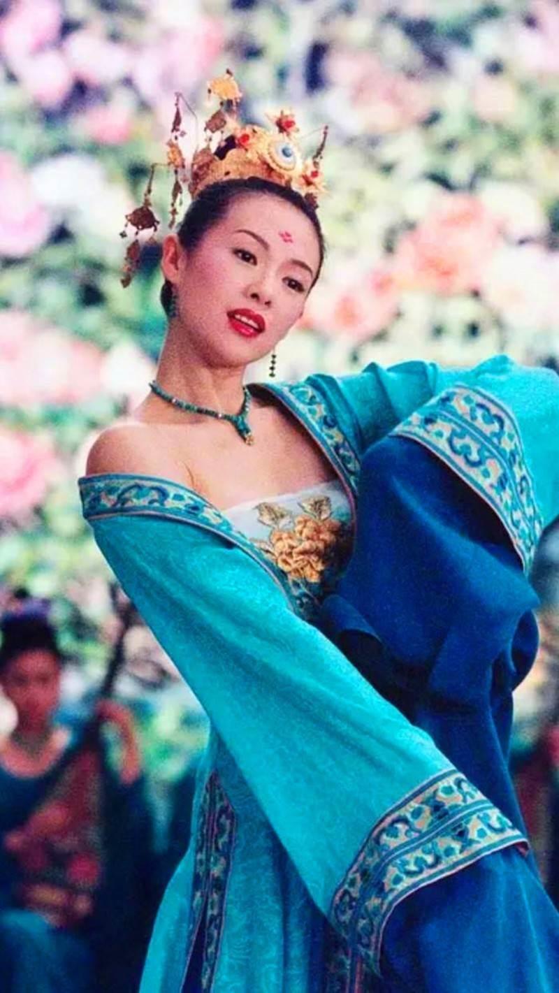 10 courtesans are fighting for their beauty. With them, why do you need ...