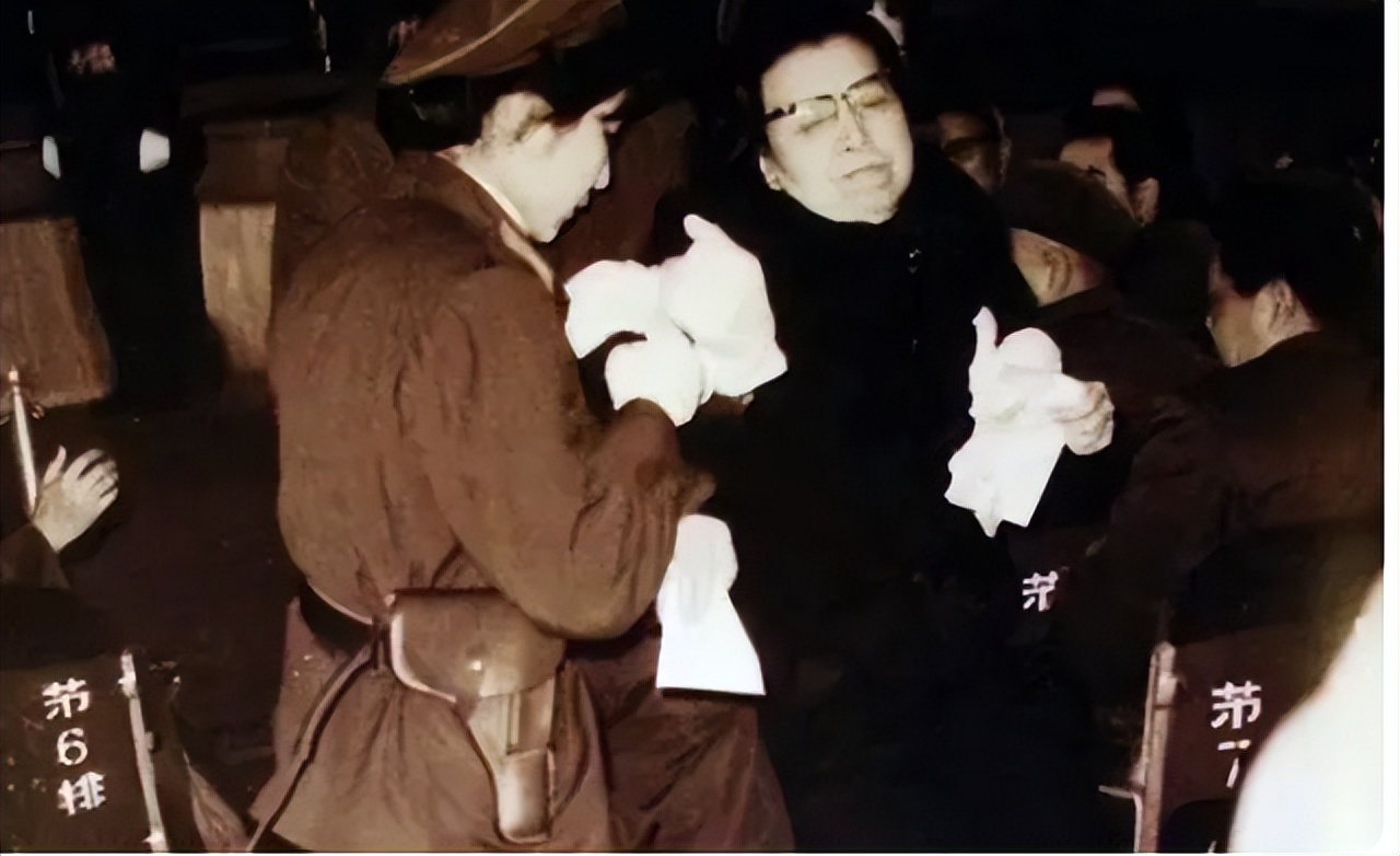 In 1991, Jiang Qing was released on medical parole, why did he choose ...