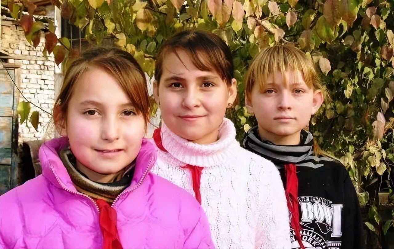 What is the status of the development of the Russian race in modern ...