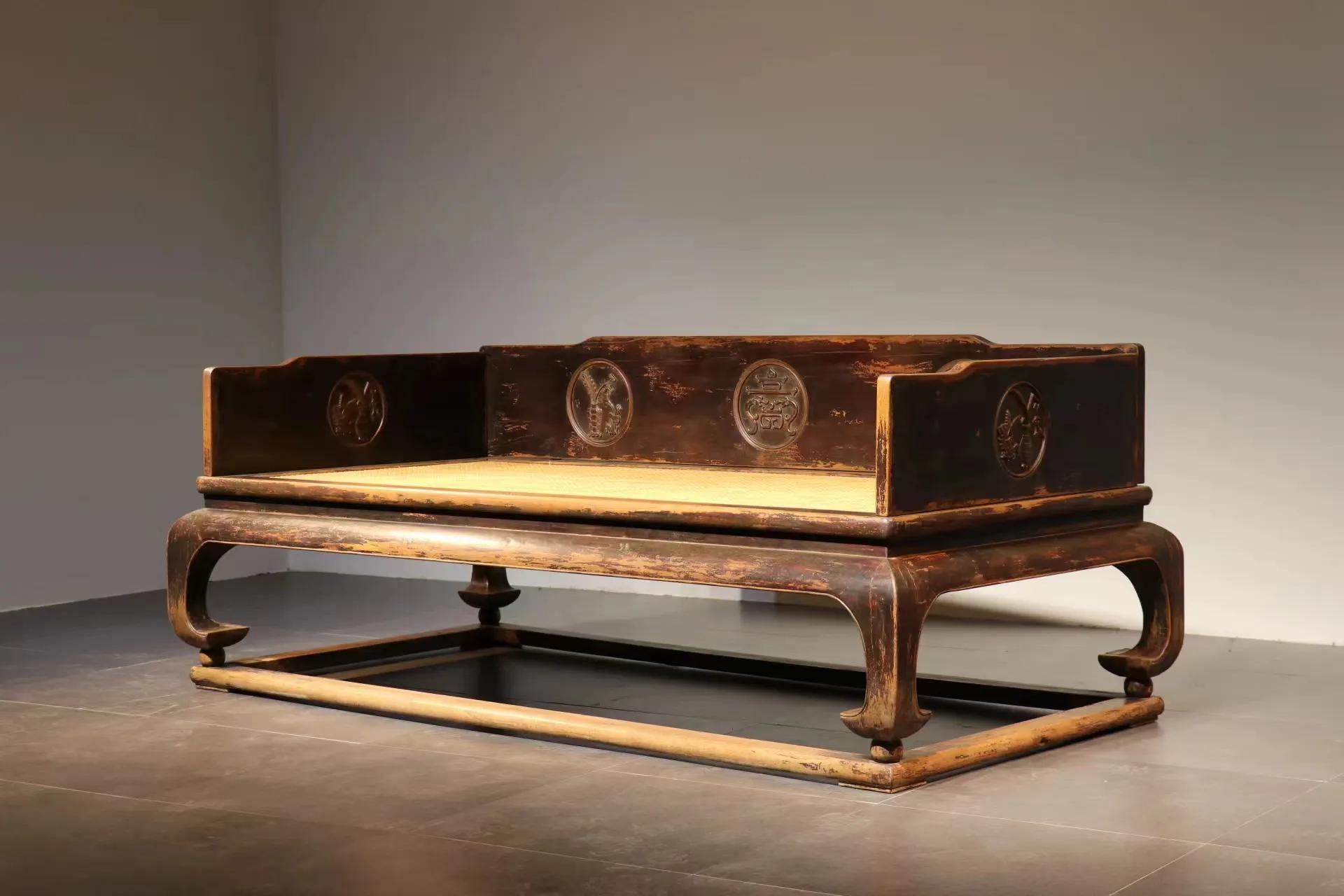 Old Tibetan Arhat Bed - iNEWS