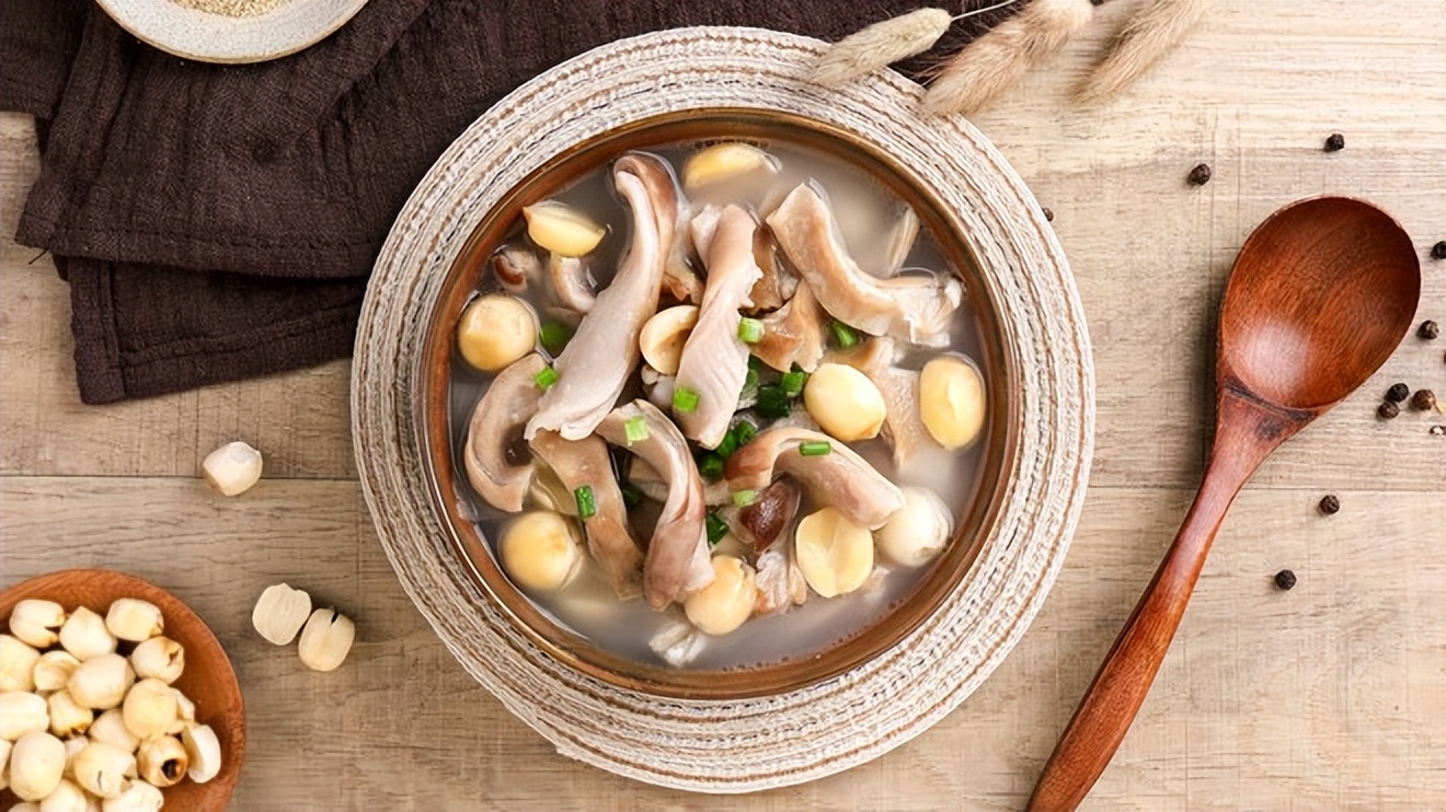 What kind of pork belly stew is delicious, nutritious and nourishing ...