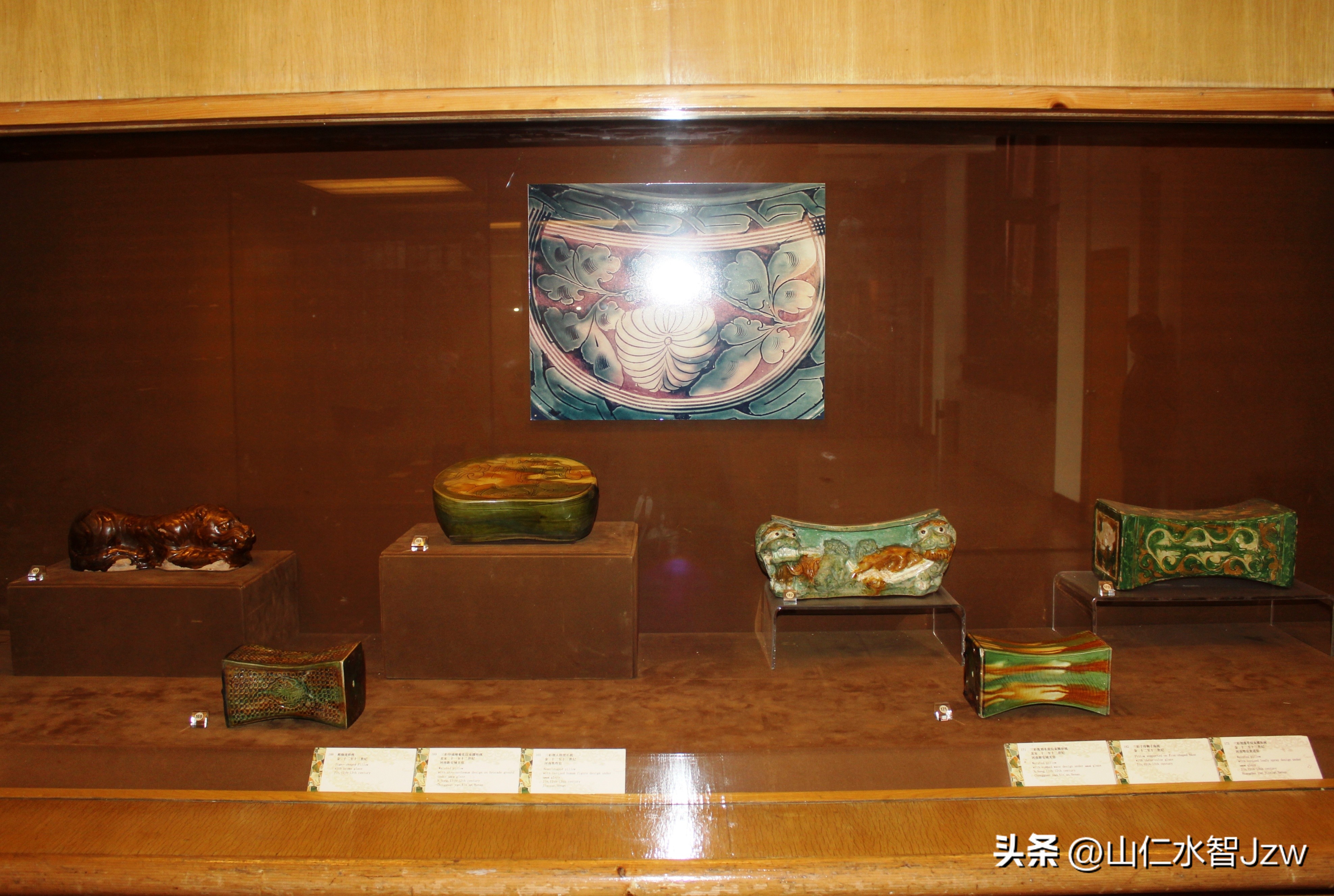 Wang Lingzhen Exhibition (30) 2011-12-08 - iMedia