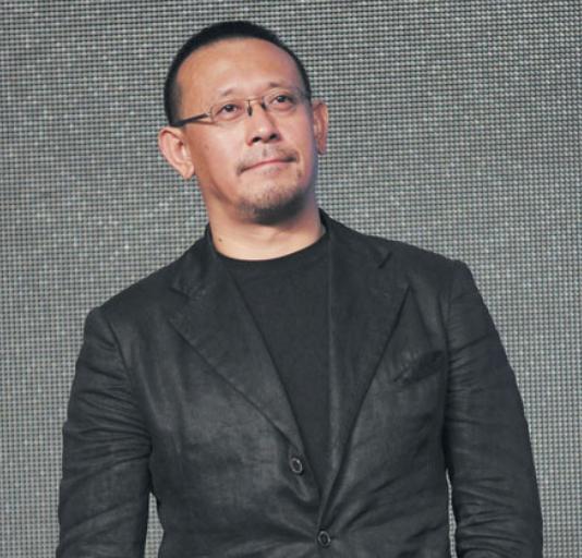 Jiang Wen, who only made 6 films in 23 years, not only made money ...