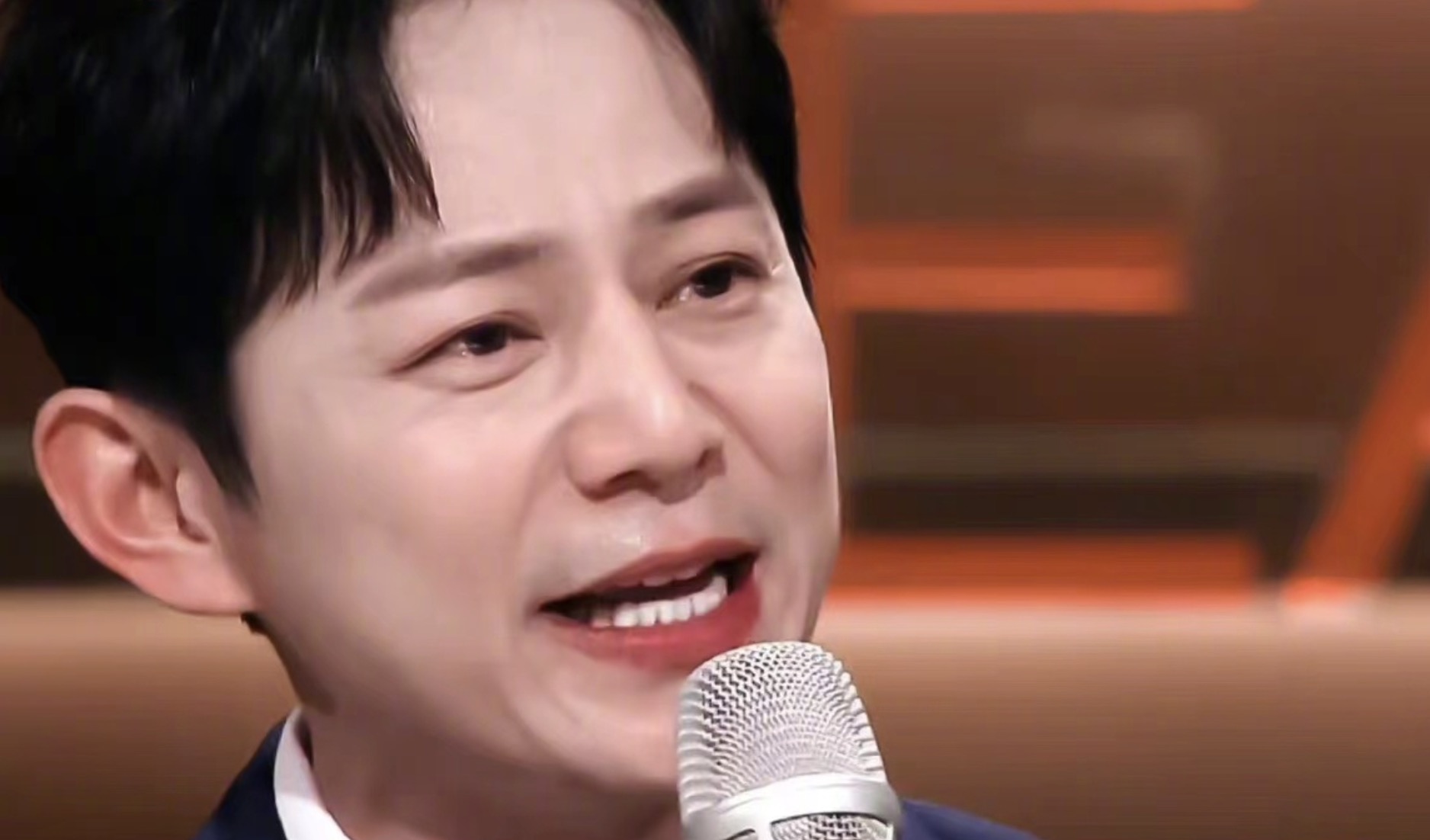 After Ma Li won the Best Supporting Actress, she thanked He Jiong: You are my light, always ...