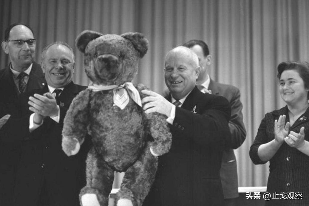 How strong was the Soviet Union at its peak? The military power is ...