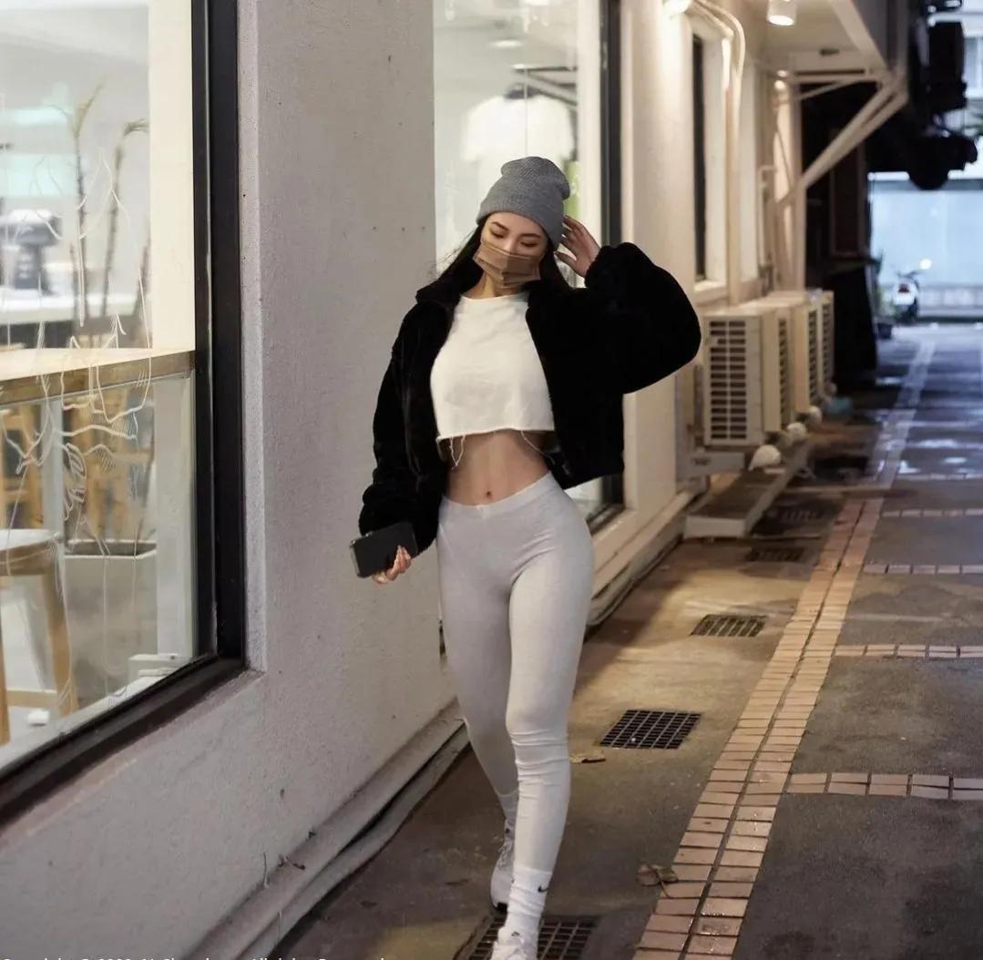 Chen Fangyu, a Taiwanese fitness girl with a great figure - iMedia