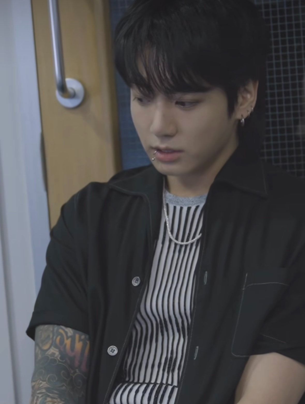 BTS Jungkook fights back against the sour people who interfered with ...