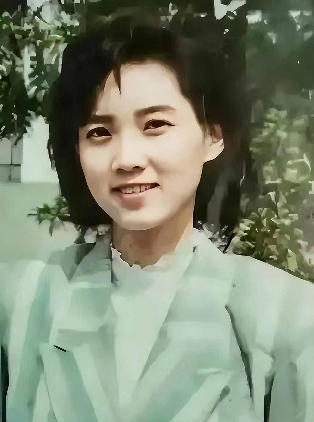 Li Xiuping, once the most American face of CCTV, has hosted CCTV for 26 ...