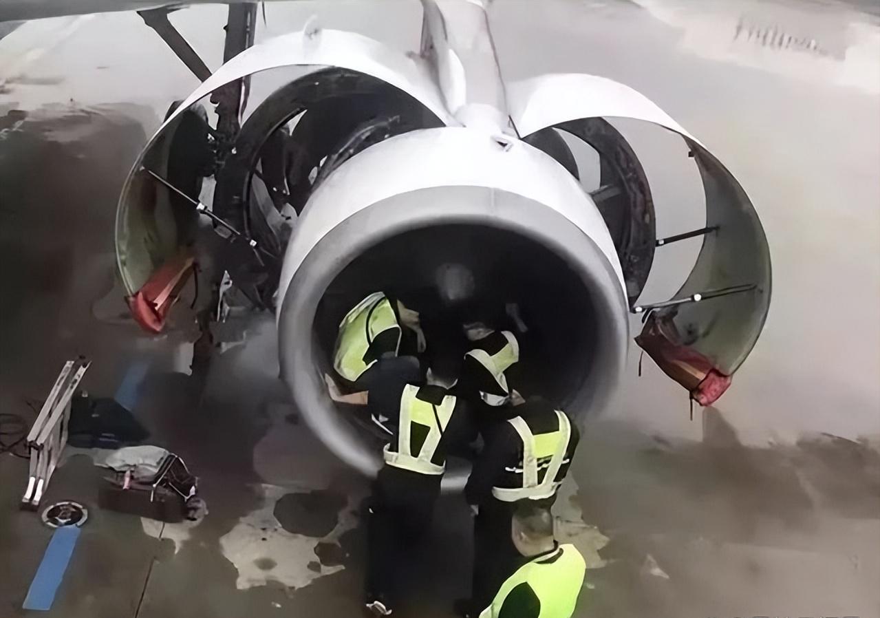 Airplane cannibalism incident! How terrible is the suction of an ...