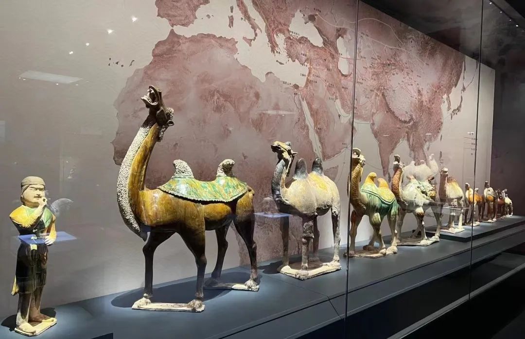 Walk into Xingqing Palace to experience the history and culture of ...