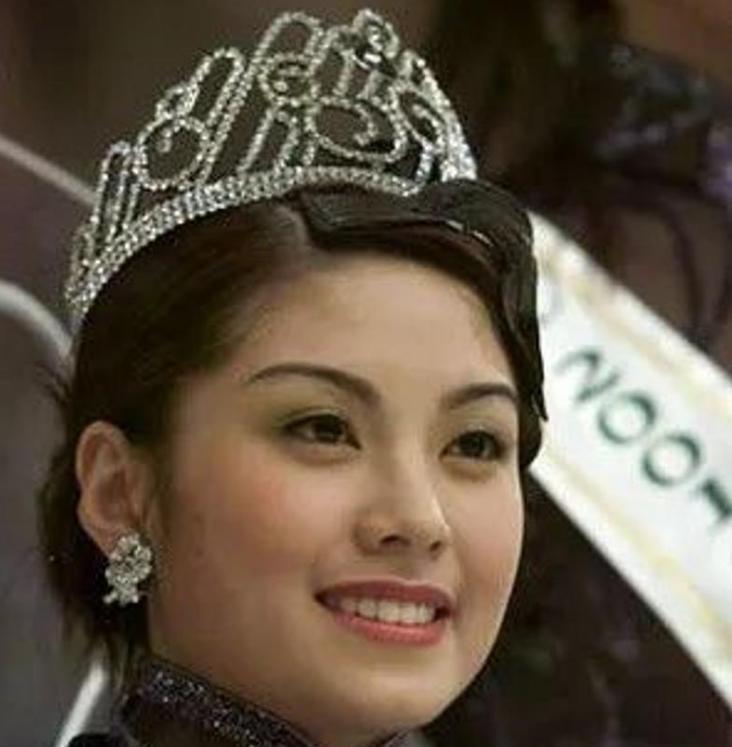 Hawick Lau's red rose, Chen Hao's Bai Yueguang and Liao Bier, the love ...