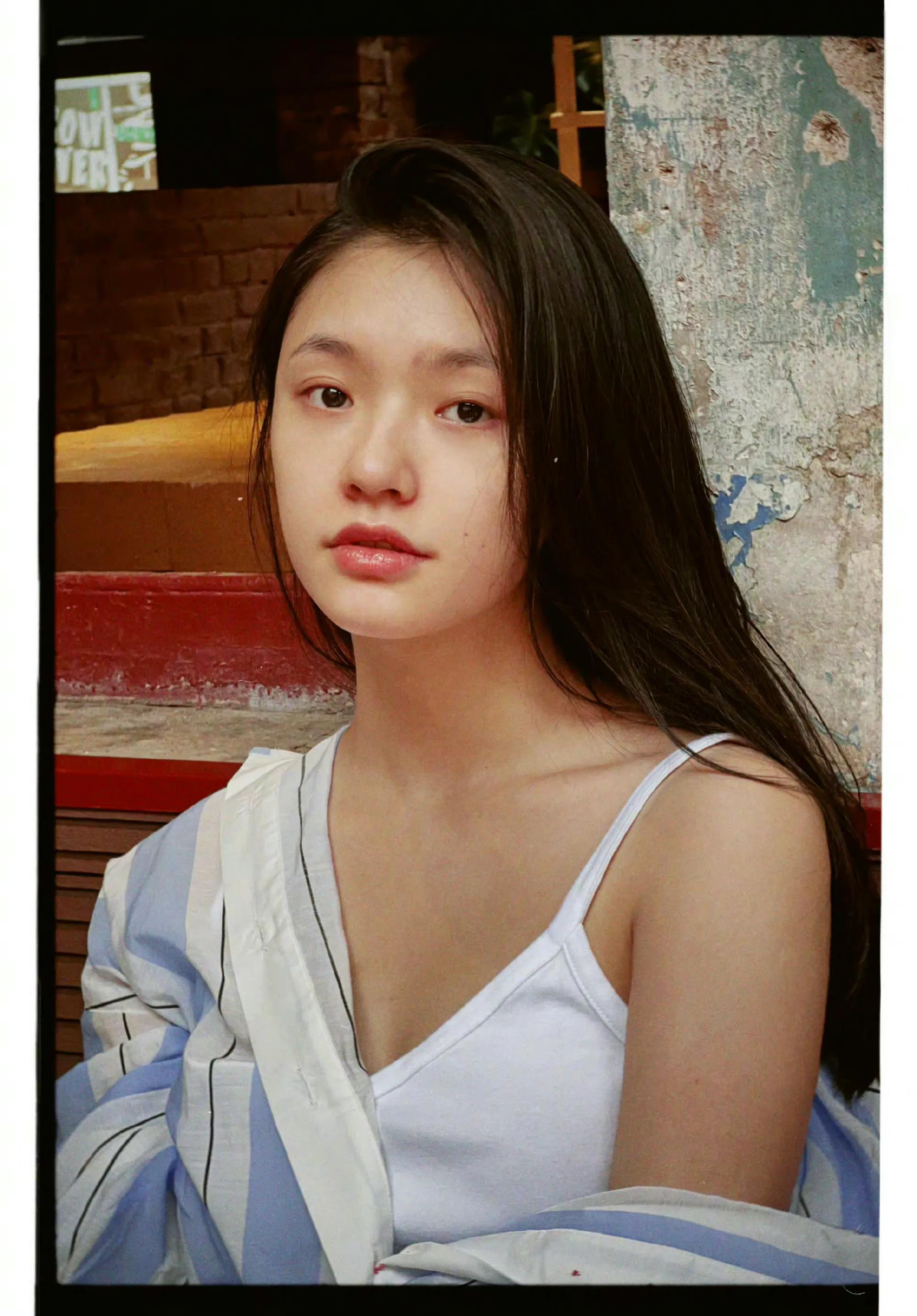 Beautiful pictures of Lin Yun - iNEWS