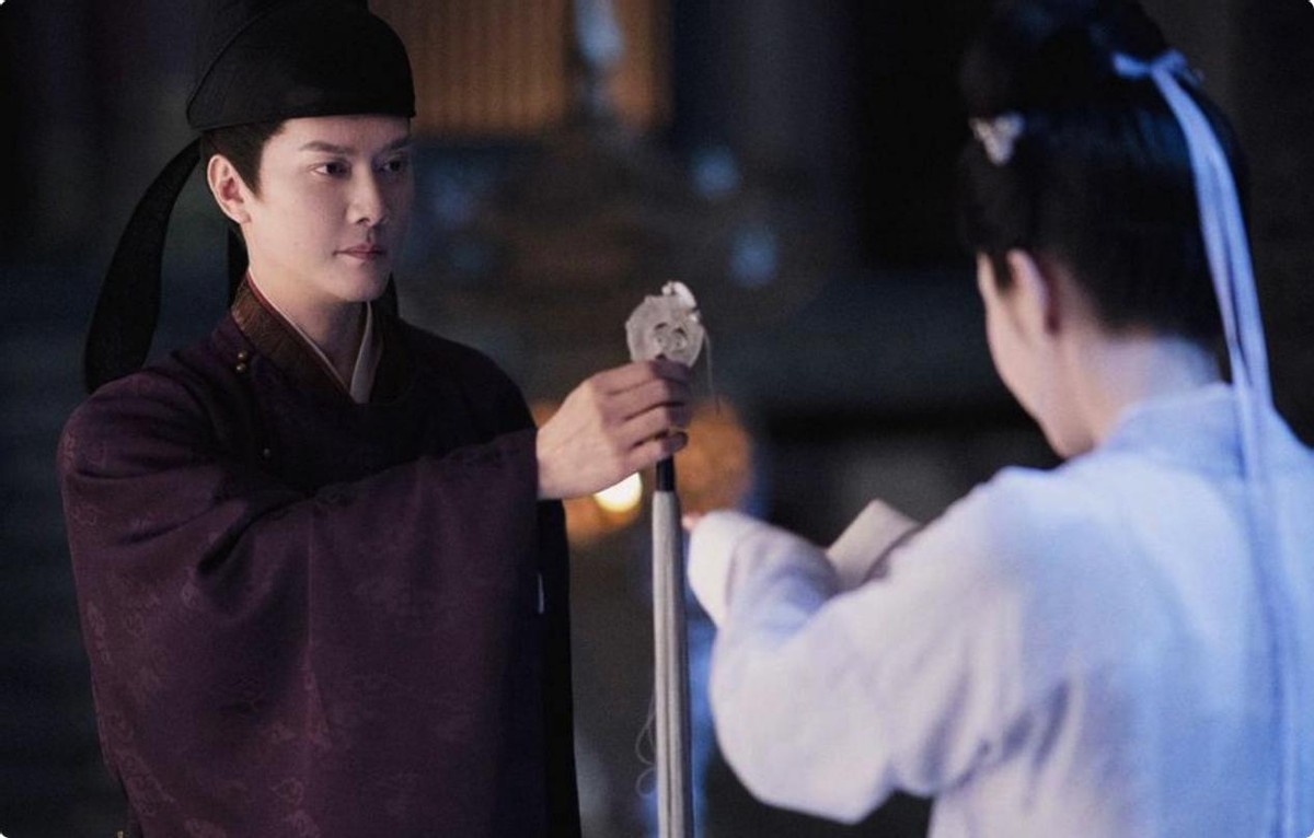 44-year-old Feng Shaofeng plays a 26-year-old boy with a horse face and ...