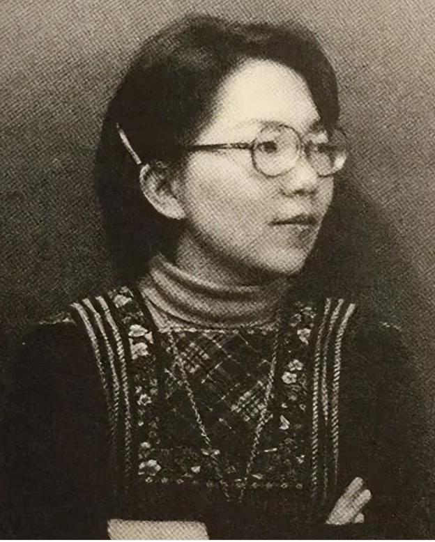 When Wang Guozhen, Xi Murong, Shu Ting, Haizi and Yu Xiuhua appeared on ...