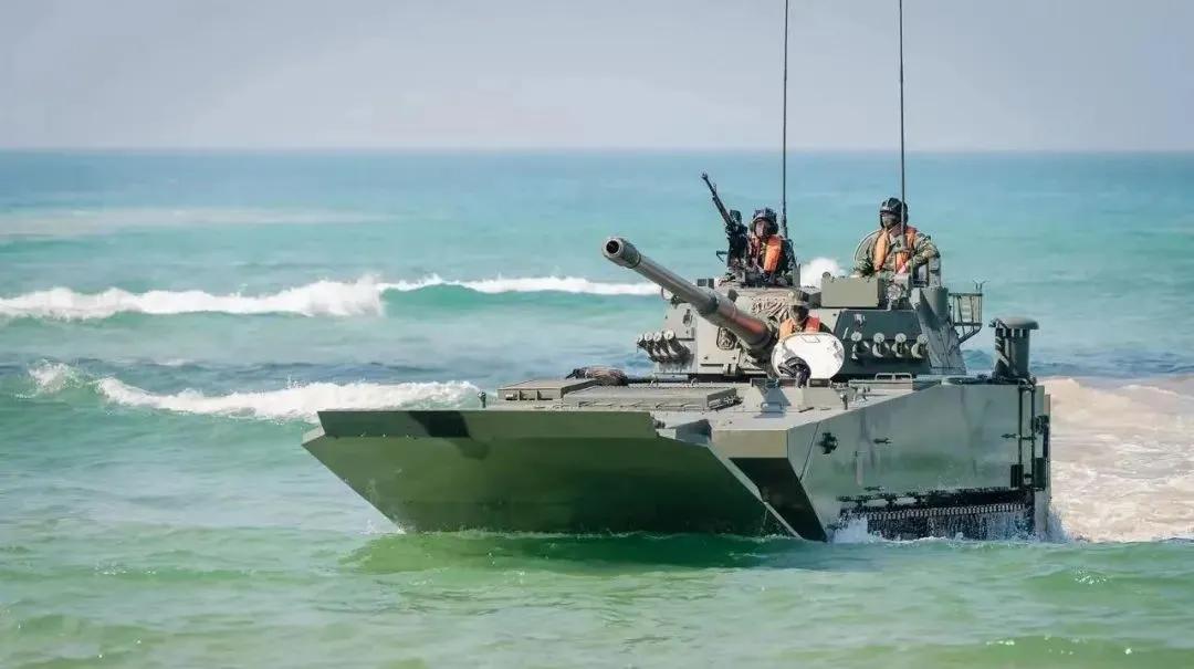 The world's strongest Chinese amphibious assault vehicle appeared in ...