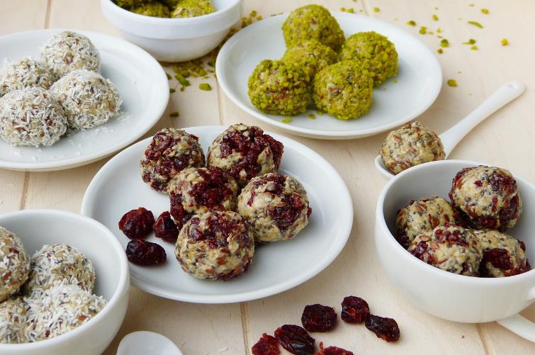 How to choose coconut and how to eat coconut meat? - iNEWS