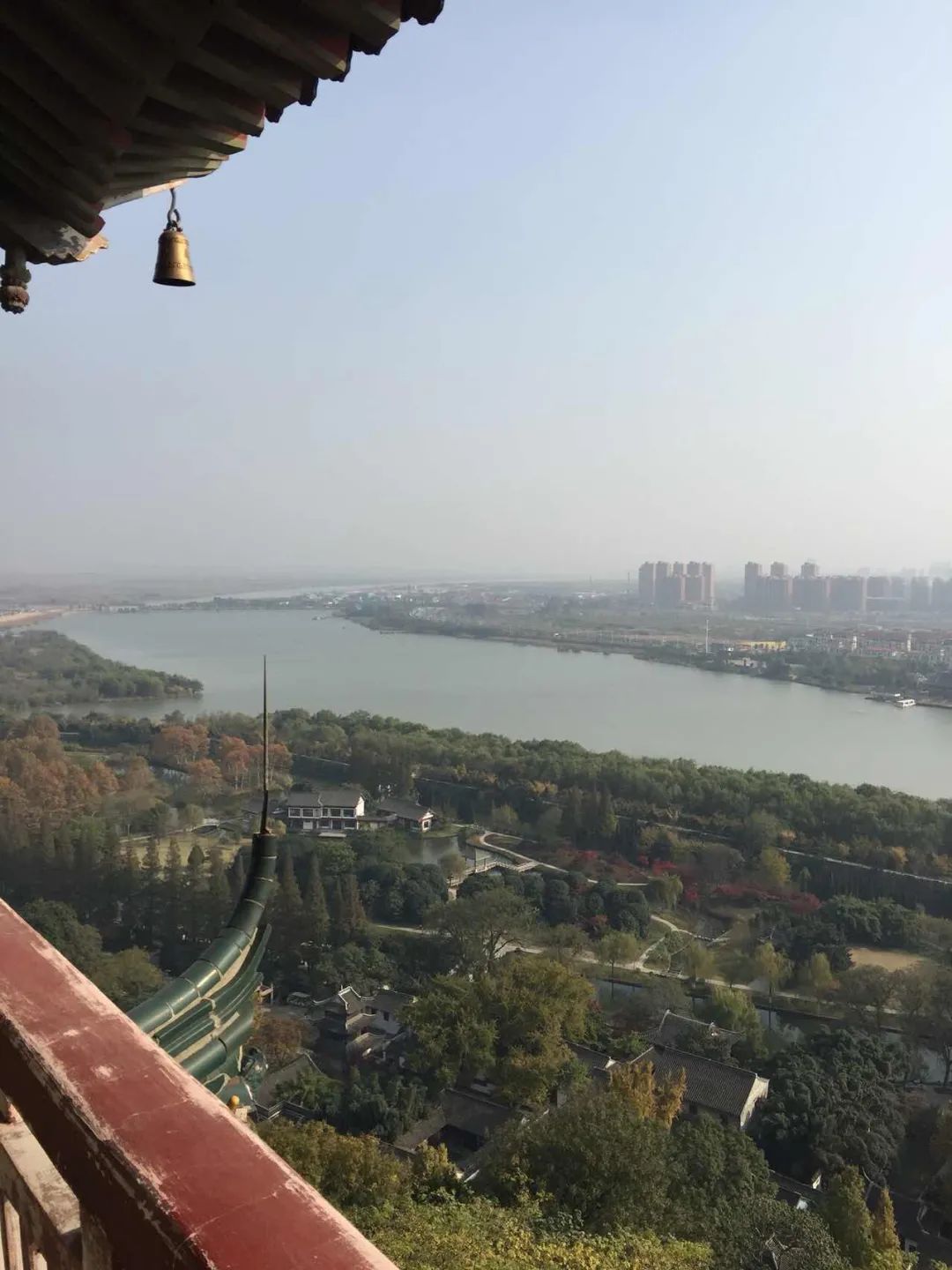 Travel Notes: One of Zhenjiang Tour, Zhenjiang Jiaoshan Tour - iNEWS