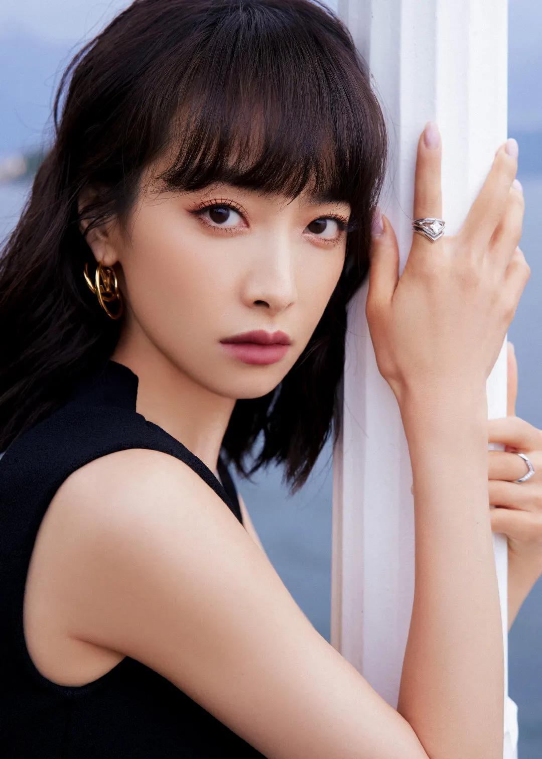 5.25 Atlas and TV Series Song Qian Cheng Xiao Guan Xiaotong Song Jia ...