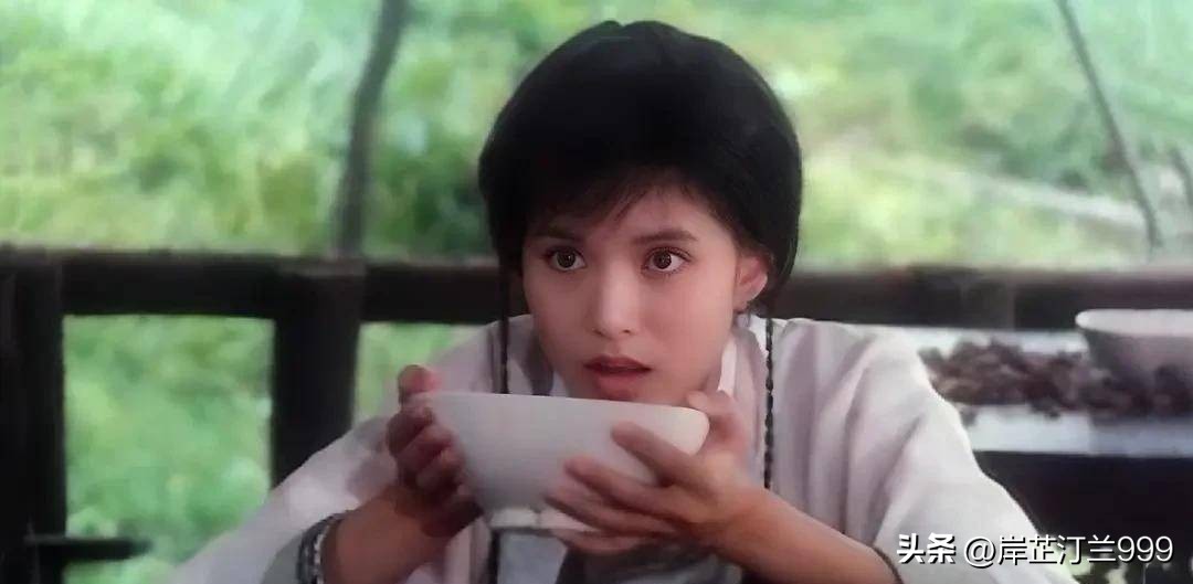 Li Ruotong, the fairy in the world - iNEWS